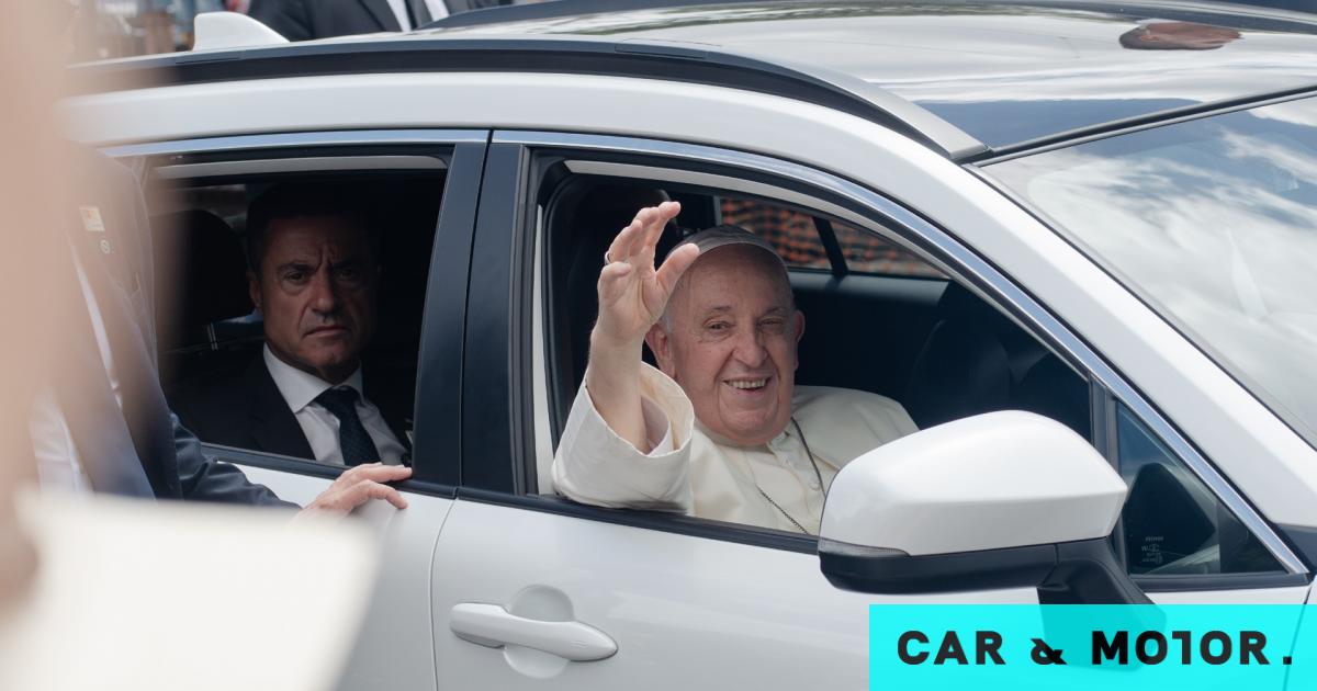 Αυτά είναι τα νέα αυτοκίνητα του Πάπα -Τι επέλεξε για τις μετακινήσεις ...
