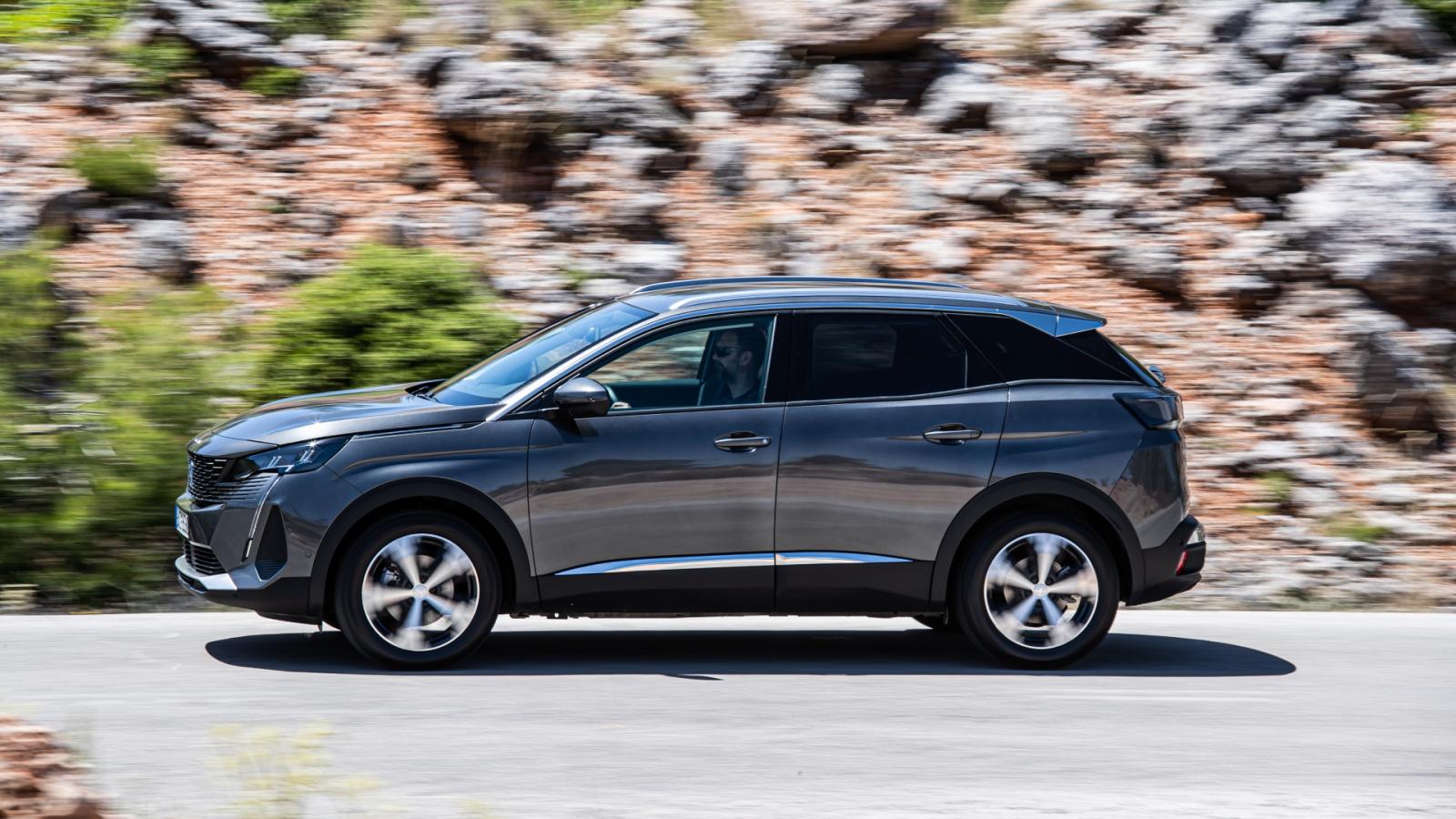 Ποια είναι τα καλύτερα οικογενειακά SUV - Τι μας απάντησε η τεχνητή ...