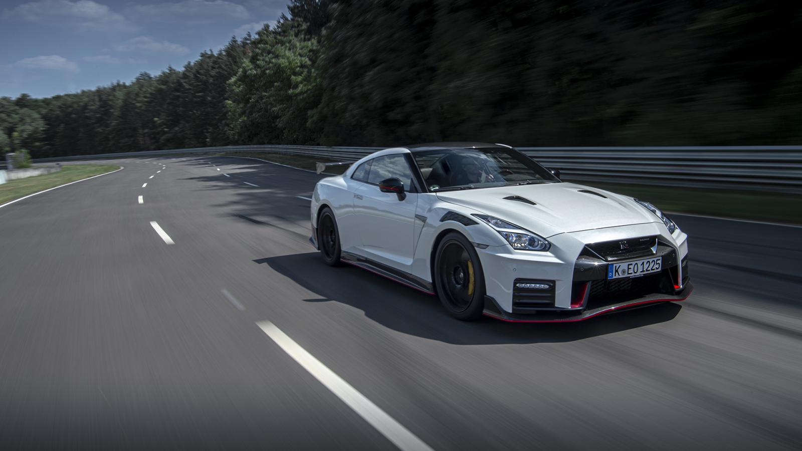 Τέλος εποχής για το sportscar-θρύλος Nissan GT-R | carandmotor.gr