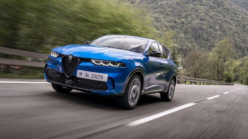 Tonale Quadrifoglio Verde | CAR & MOTOR