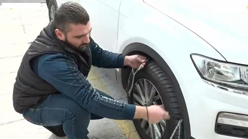 Υποχρεωτικές οι αλυσίδες στους δρόμους της Ελλάδας -Σε ποιες περιοχές ...