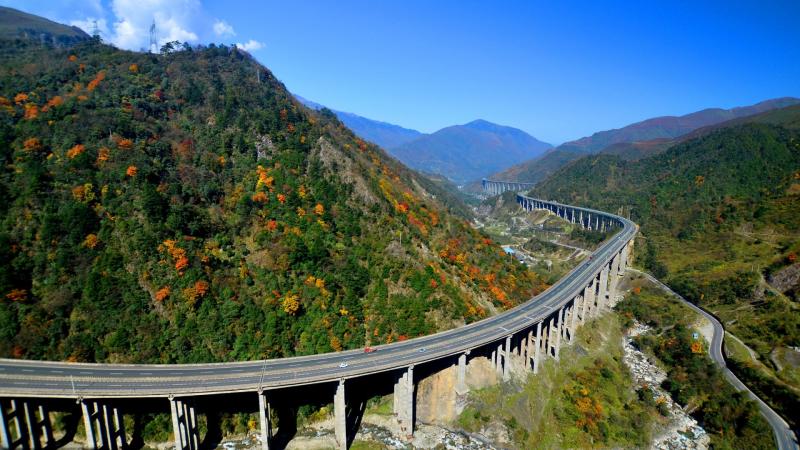 Yaxi Expressway | CAR & MOTOR