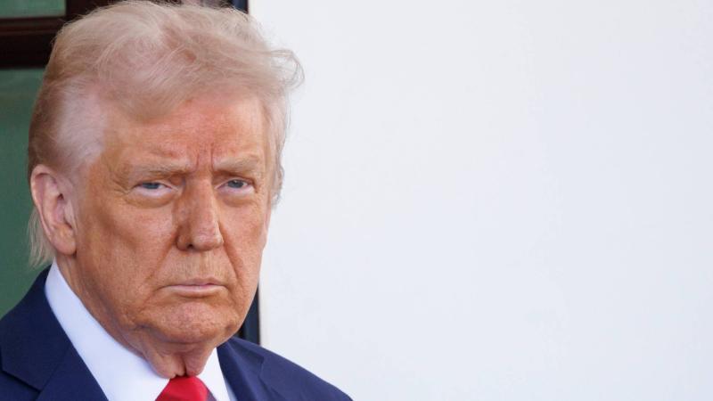 Αυτή είναι η νέα τρελή απαίτηση του Donald Trump -Τι θέλει να αφαιρέσει ...