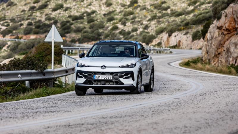 Volkswagen T-Roc: Με υβριδική τεχνολογία και εγγύηση έως 10 χρόνια ...