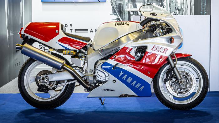 Έκθεση Μοτοσυκλέτας 2023: Η σπάνια Yamaha OW-01 στο περίπτερο του carandmotor.gr | carandmotor.gr