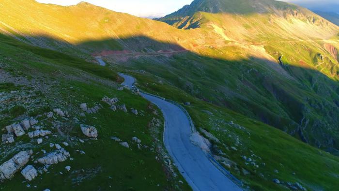 Αυτός είναι ο υψηλότερος δρόμος στην Ελλάδα (video) | carandmotor.gr