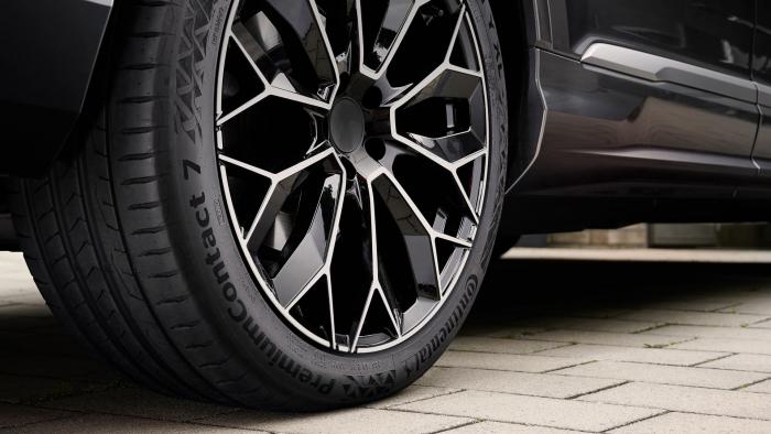 Τα κορυφαία ελαστικά της Continental οδηγούν τις εξελίξεις στην ...