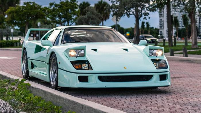 Minty Forty: H μοναδική Ferrari F40 στο χρώμα της μέντας κοστίζει μια ...