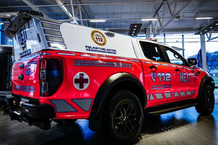 Το ασταμάτητο Ford Ranger Raptor μεταμορφώνεται σε πυροσβεστικό ...