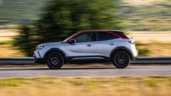 Opel: Νέα υβριδική έκδοση 136 ίππων και μειωμένες τιμές για το Mokka ...
