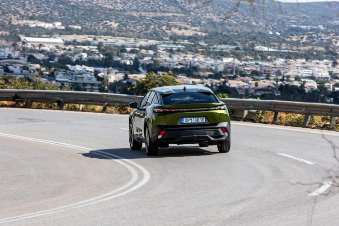 Νέο Peugeot 408: Διαθέσιμο στην Ελλάδα από 26.900 ευρώ | carandmotor.gr
