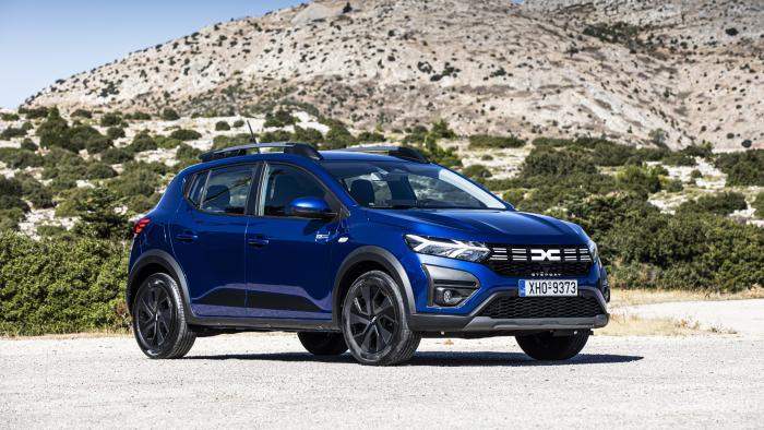 Μεγάλη επιτυχία της Dacia στην Ελλάδα -Ρεκόρ όλων των εποχών για το ...