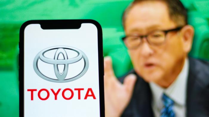 Τι αυτοκίνητο αγόρασε το αφεντικό της Τoyota | carandmotor.gr