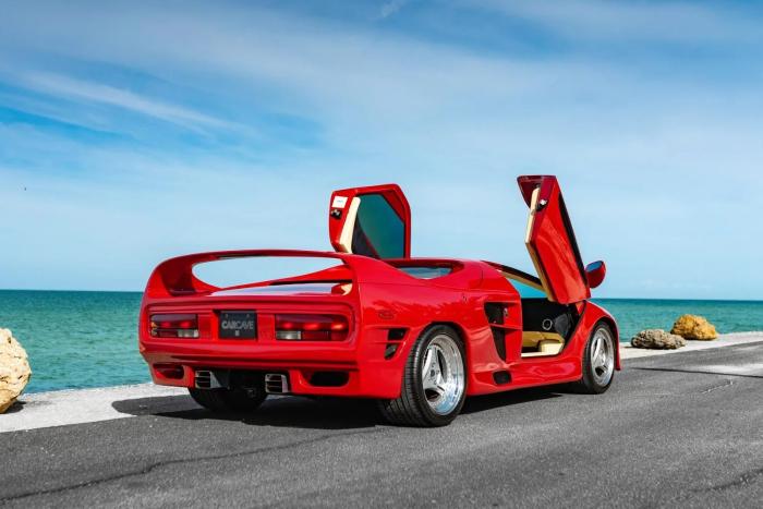 Vector: Πώς έγιναν cult δύο αποτυχημένα αμερικανικά supercars των 1990s ...