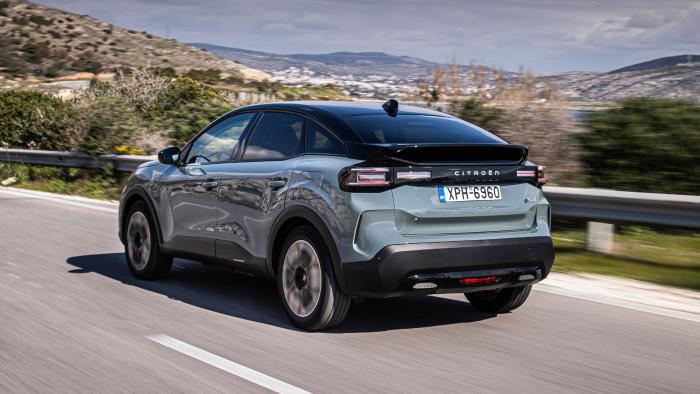 Citroen C4: Yβριδικό με οικογενειακό χαρακτήρα και τιμή 22.900 ευρώ ...