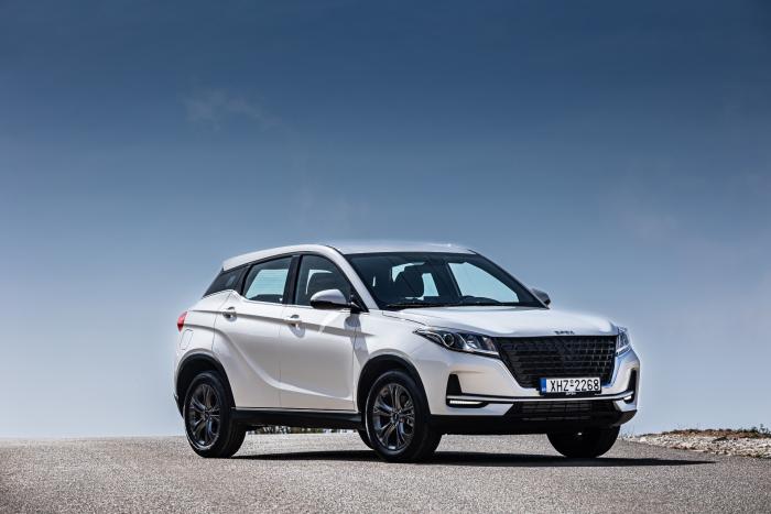 Τα νέα SUV της DFSK - Με μόλις 134 ευρώ το μήνα | carandmotor.gr
