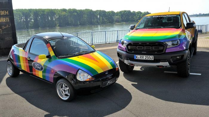 Η Ford παρουσίασε το «Very Gay» Ranger Raptor ως απάντηση στην ομοφοβία ...