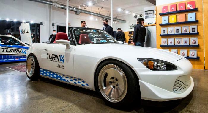 Αυτό το Honda S2000 έχει ηλεκτρικό κινητήρα 500 ίππων της Tesla (video ...