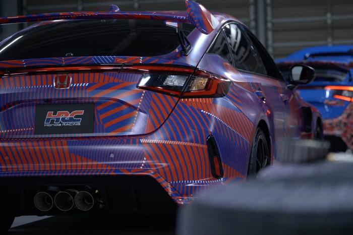 Το πιο ακραίο Honda Civic Type R δοκιμάζεται στην πίστα της Suzuka ...
