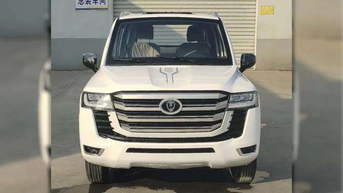 Αυτό είναι το κινέζικο Toyota Land Cruiser τσέπης | carandmotor.gr