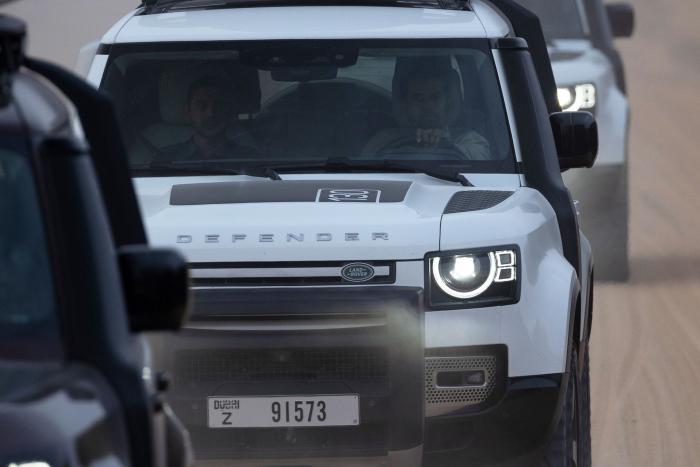 Στα σκαριά το μικρότερο και ηλεκτρικό Land Rover Defender | carandmotor.gr