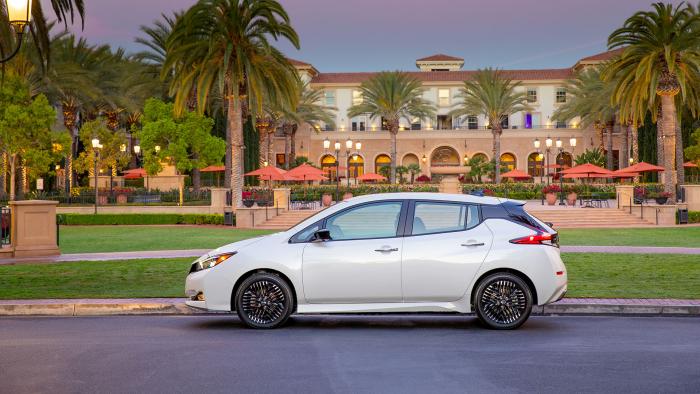 To νέο Nissan LEAF θα μεταμορφωθεί σε SUV | carandmotor.gr