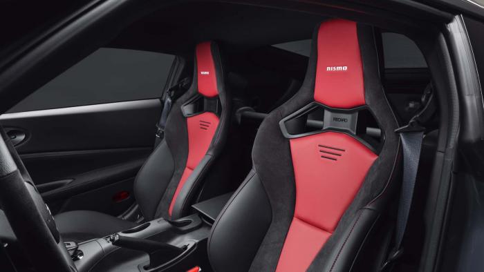 Αποκάλυψη για το ανανεωμένο Nissan Z Nismo των 420 ίππων | carandmotor.gr