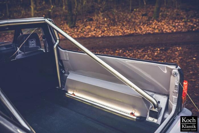 Το τρελό Fiat Panda με τους έξι τροχούς που πωλείται σε εξωφρενική τιμή ...