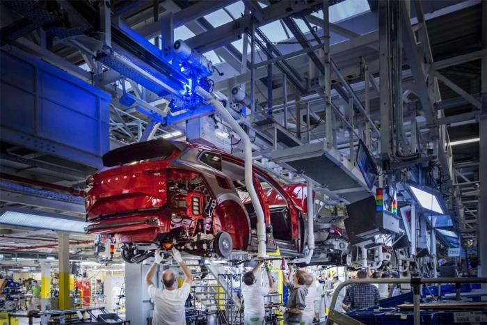 Τι είναι το «μαγικό μάτι» στα εργοστάσια της Skoda και τι παρακολουθεί ...