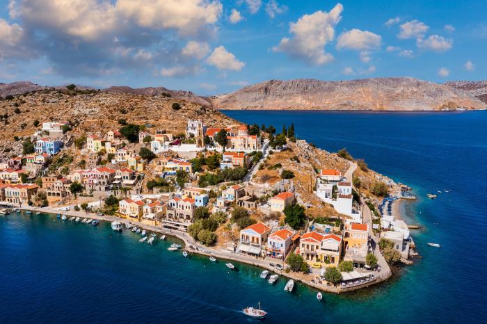 Στην Ελλάδα ο δρόμος που μάγεψε ολόκληρο τον πλανήτη –Σε ποιο νησί ...