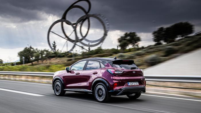 Δοκιμάζουμε το νέο Ford Puma Vivid Ruby των 155 ίππων | carandmotor.gr