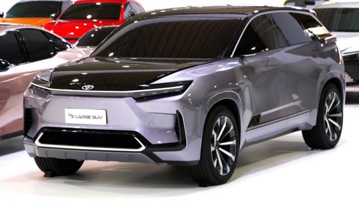 Toyota bZ5X: Σε δύο χρόνια το νέο μεγάλο ηλεκτρικό SUV των Ιαπώνων ...