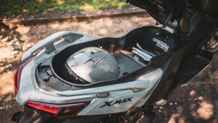 Yamaha XMAX 300 TECH MAX: Η premium εναλλακτική πρόταση του αυτοκινήτου ...