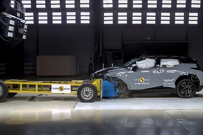 Αυτά είναι τα πιο ασφαλή αυτοκίνητα του 2024 | carandmotor.gr