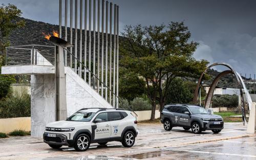 H Dacia επίσημος χορηγός του 42ου Αυθεντικού Μαραθωνίου Αθήνας ...