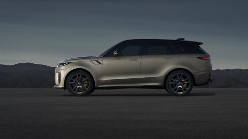 Νέο Range Rover Sport SV: Ισχυρό και άκρως δυναμικό | carandmotor.gr
