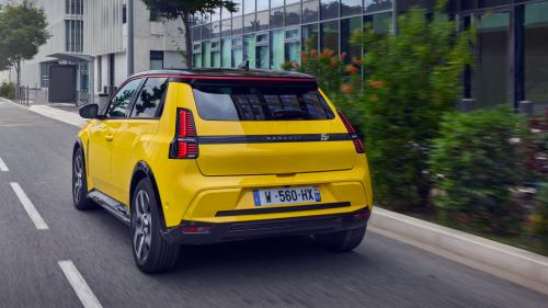 Σαρώνει το Renault 5 στις πωλήσεις -Πώς οι Γάλλοι νίκησαν την Tesla ...