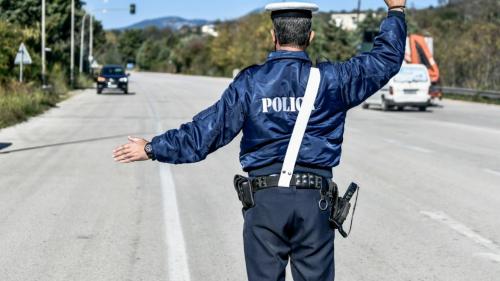 Μεθυσμένοι, χωρίς δίπλωμα και ανασφάλιστοι: 17.000 οδηγοί στη «φάκα ...